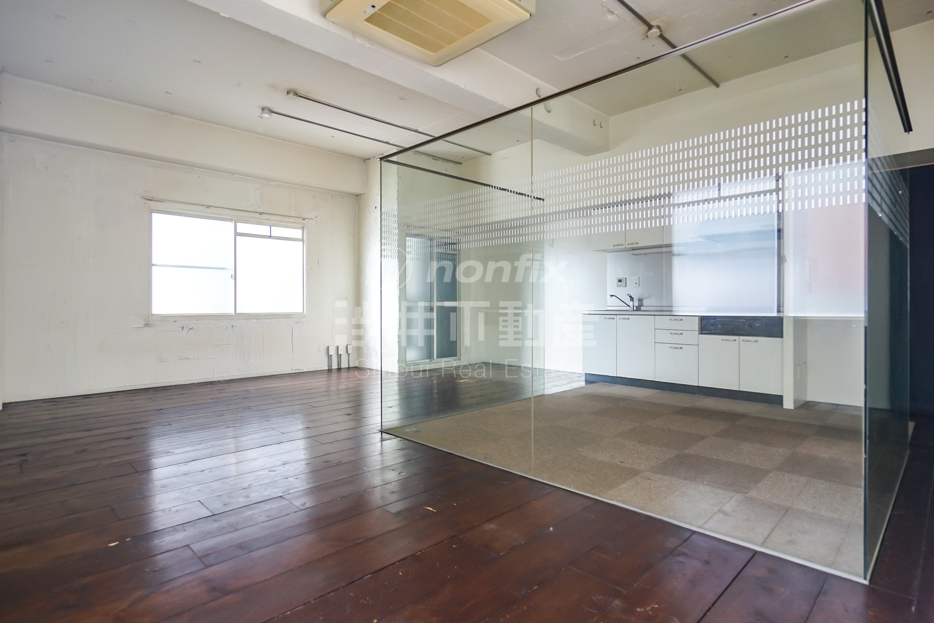 使いこなせるか南堀江のSOHO部屋、28帖LDKを陣取るガラスのアイツ。 | 【公式】渋井不動産